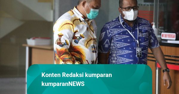 Lukas Enembe Minta Izin Jokowi untuk Berobat ke Luar Negeri | kumparan.com Lukas Enembe Minta Izin Jokowi untuk Berobat ke Luar Negeri | kumparan.com